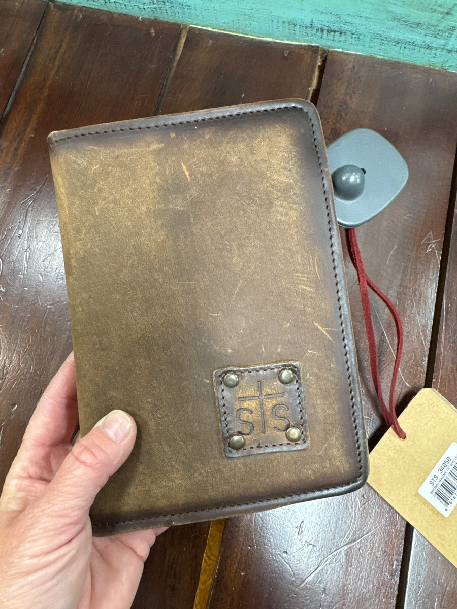 STS Baroness Magnetic Wallet – Rustic Soul